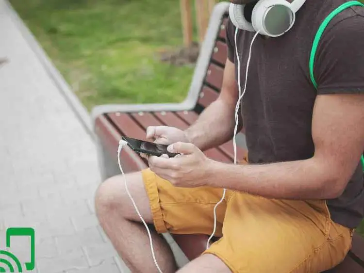 The 7 Best Affordable Walmart Cell Phones for Seniors