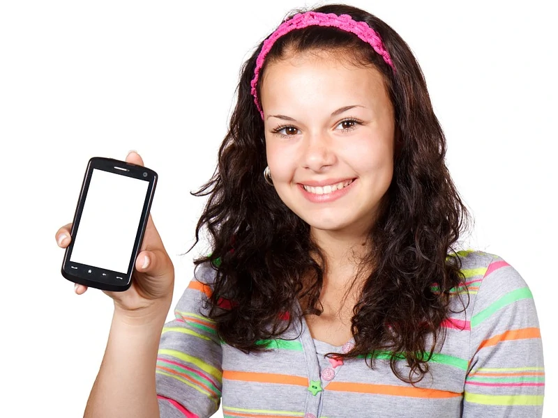 Top Metro PCS Free Phones With Activation - Guide (2022)
